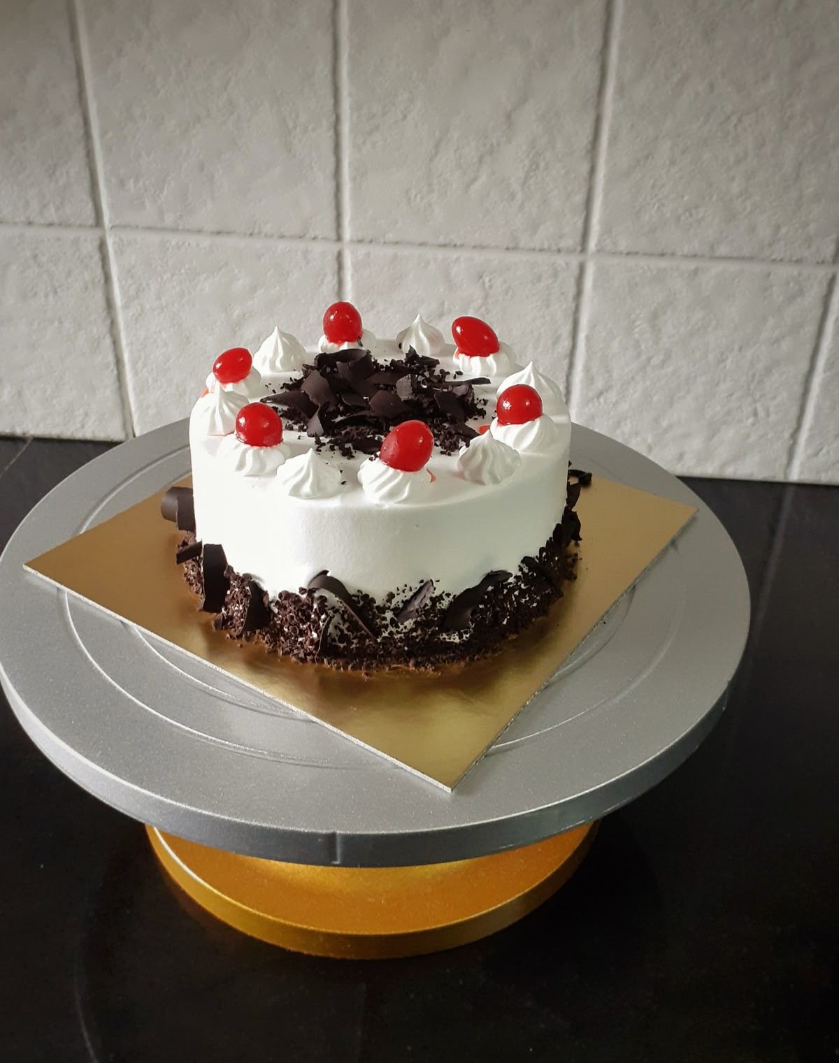 Classic Black Forest Delight – Cakepulse